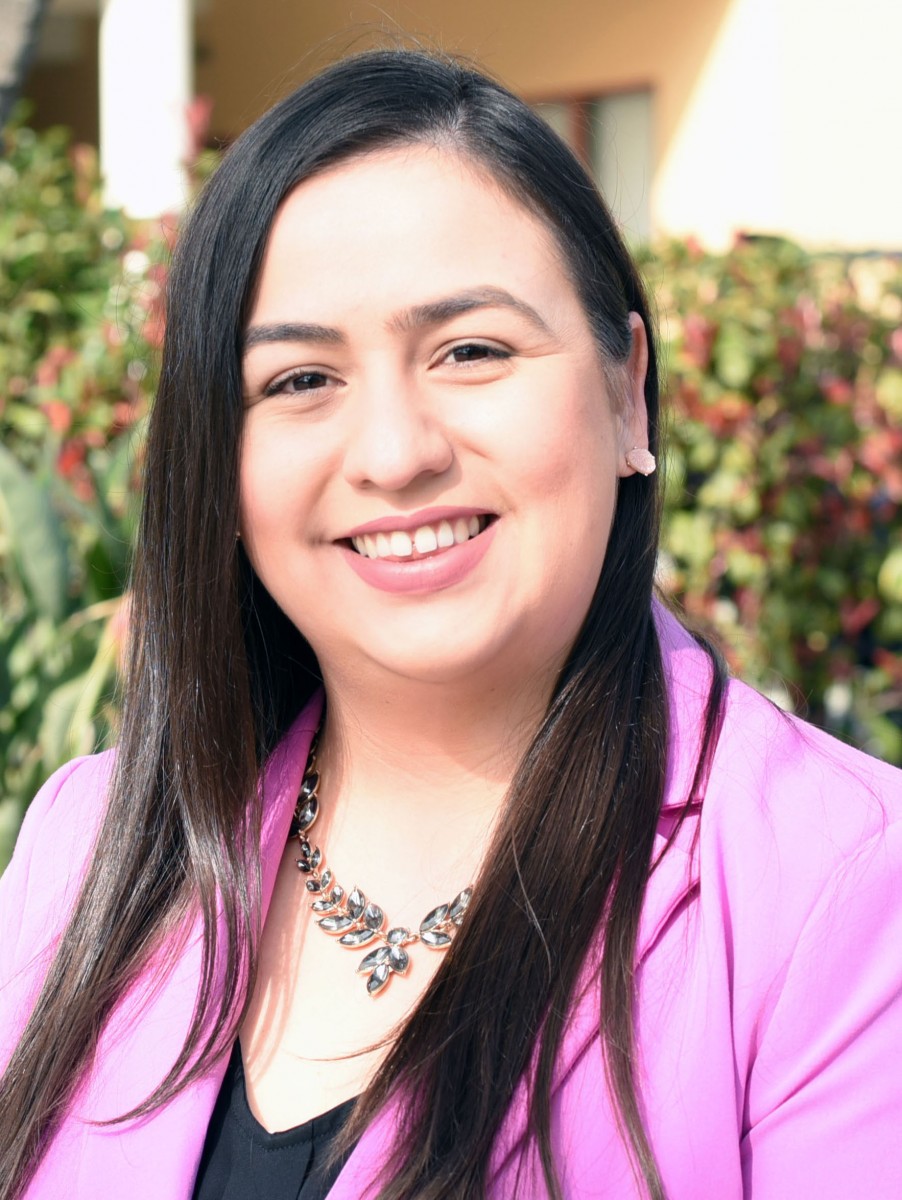 Martha Contreras's Instagram, Twitter & Facebook on IDCrawl